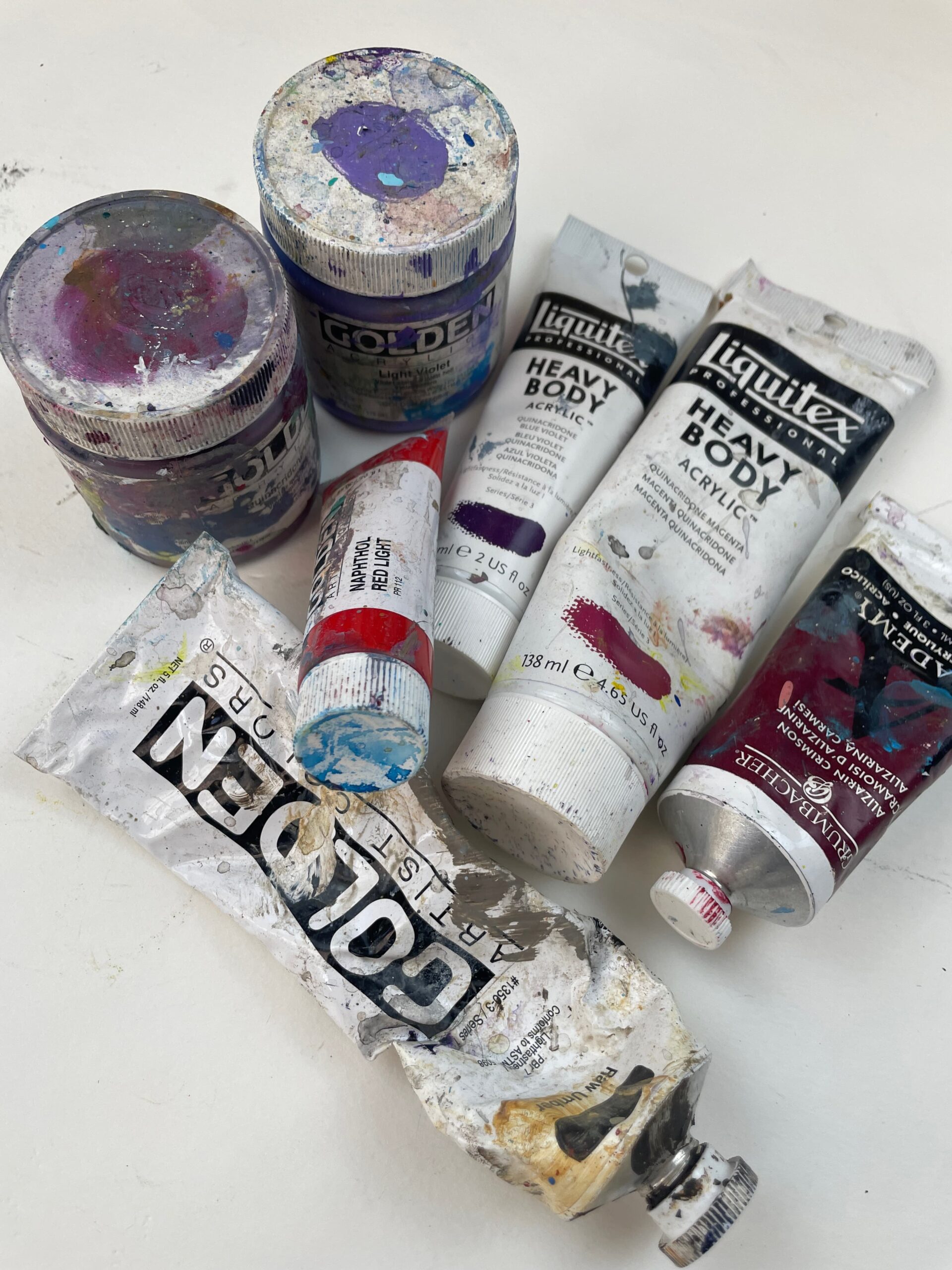 How to Fix a Stuck Paint Cap - santafepaintingworkshops.com